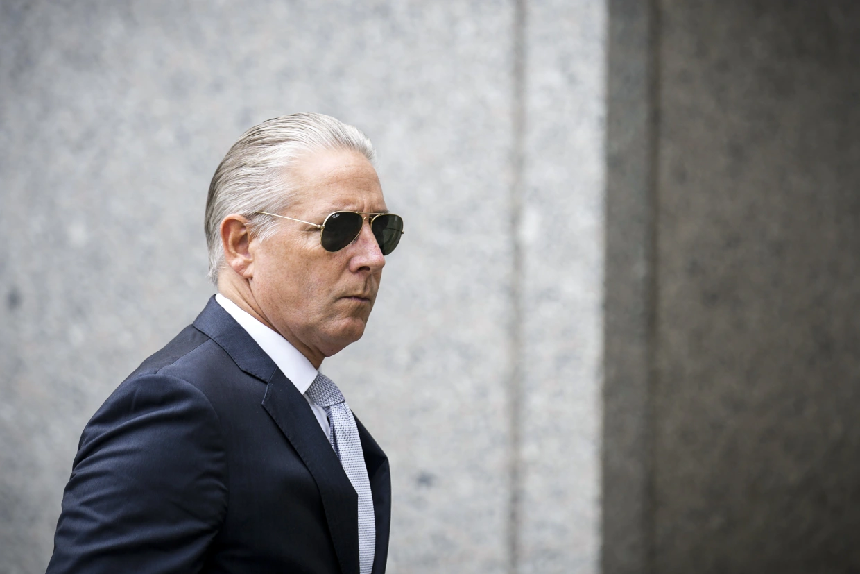 Ex Fbi Agent Pleads Guilty To Working For Russian Billionaire Open